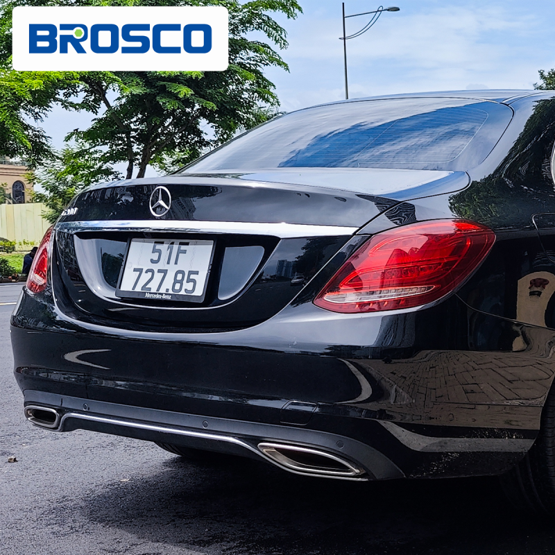 Khung bảo vệ biển số ô tô loại ngắn bằng nhựa PP Plastic Brosco ...